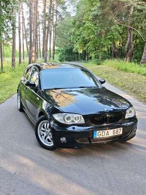 Melns BMW 116 2005 Kauņa, ar dzinēja tilpumu 1.60 L un nobraukumu 227 tūkst. km par 1650 €, foto  vietnē AUTOMOTO.COM.LV