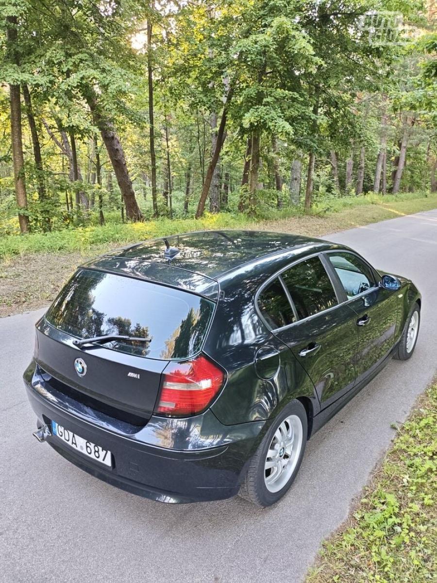 Черный БМВ 116 2005 в Каунас, объемом двигателя 1.60 л и пробегом 227 тыс. км за 1650 €, фото 3 на AUTOMOTO.COM.LV