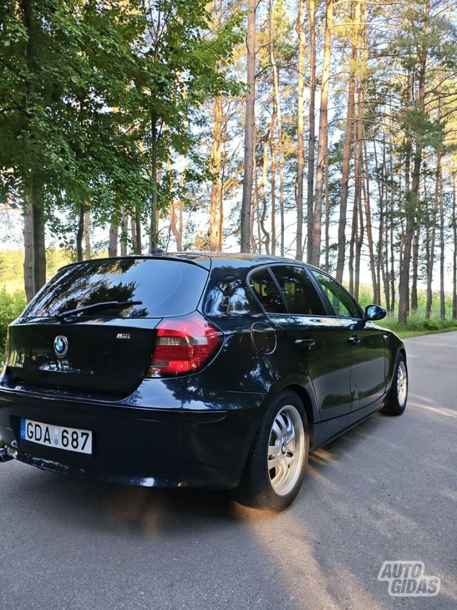 Черный БМВ 116 2005 в Каунас, объемом двигателя 1.60 л и пробегом 227 тыс. км за 1650 €, фото 7 на AUTOMOTO.COM.LV