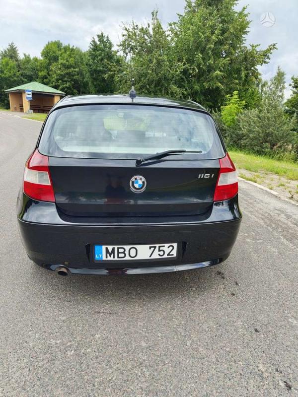 Melns BMW 116 2005 Kuršėnai, ar dzinēja tilpumu 1.60 L un nobraukumu 245 tūkst. km par 1250 €, foto 2 vietnē AUTOMOTO.COM.LV
