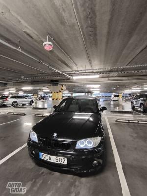 Melns BMW 116 2005 Kauņa, ar dzinēja tilpumu 1.60 L un nobraukumu 230 tūkst. km par 2600 €, foto 8 vietnē AUTOMOTO.COM.LV