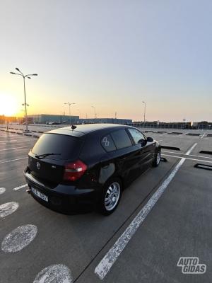 Melns BMW 116 2005 Kauņa, ar dzinēja tilpumu 1.60 L un nobraukumu 230 tūkst. km par 2600 €, foto 22 vietnē AUTOMOTO.COM.LV