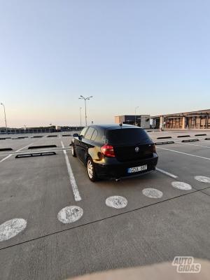 Melns BMW 116 2005 Kauņa, ar dzinēja tilpumu 1.60 L un nobraukumu 230 tūkst. km par 2600 €, foto 24 vietnē AUTOMOTO.COM.LV