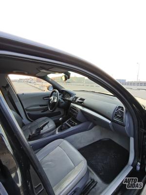 Melns BMW 116 2005 Kauņa, ar dzinēja tilpumu 1.60 L un nobraukumu 230 tūkst. km par 2600 €, foto 31 vietnē AUTOMOTO.COM.LV