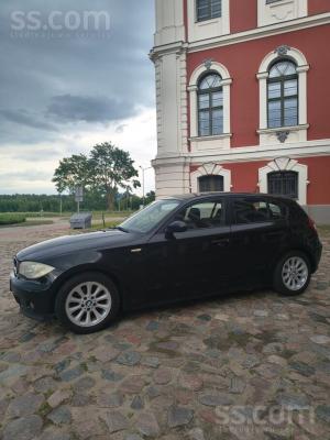 Melns BMW 116 2005 Jelgava, ar dzinēja tilpumu 1.60 L un nobraukumu 221 tūkst. km par 2000 €, foto 5 vietnē AUTOMOTO.COM.LV