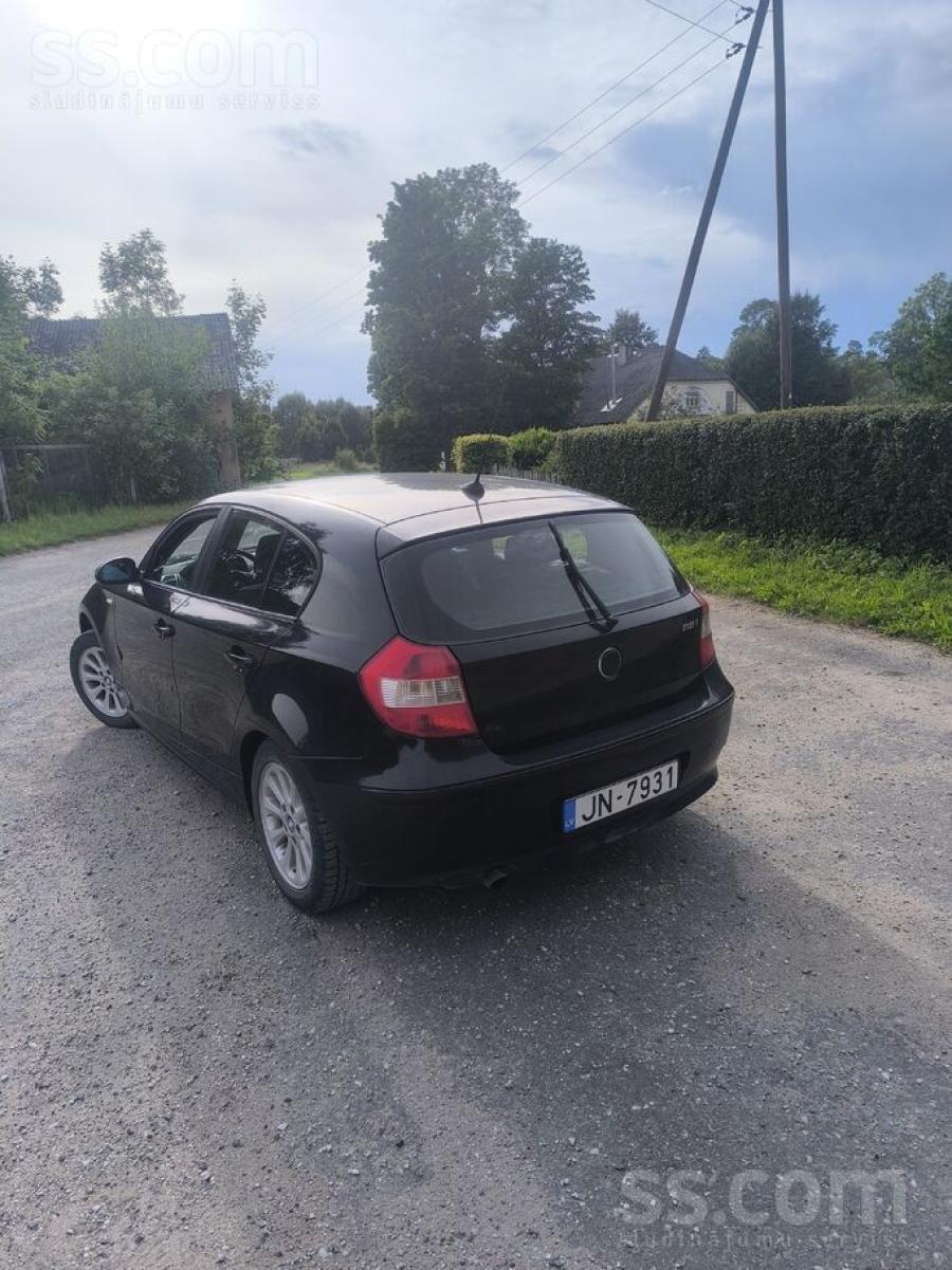 Melns BMW 116 2005 Talsi, ar dzinēja tilpumu 1.60 L un nobraukumu 226 tūkst. km par 2000 €, foto 3 vietnē AUTOMOTO.COM.LV