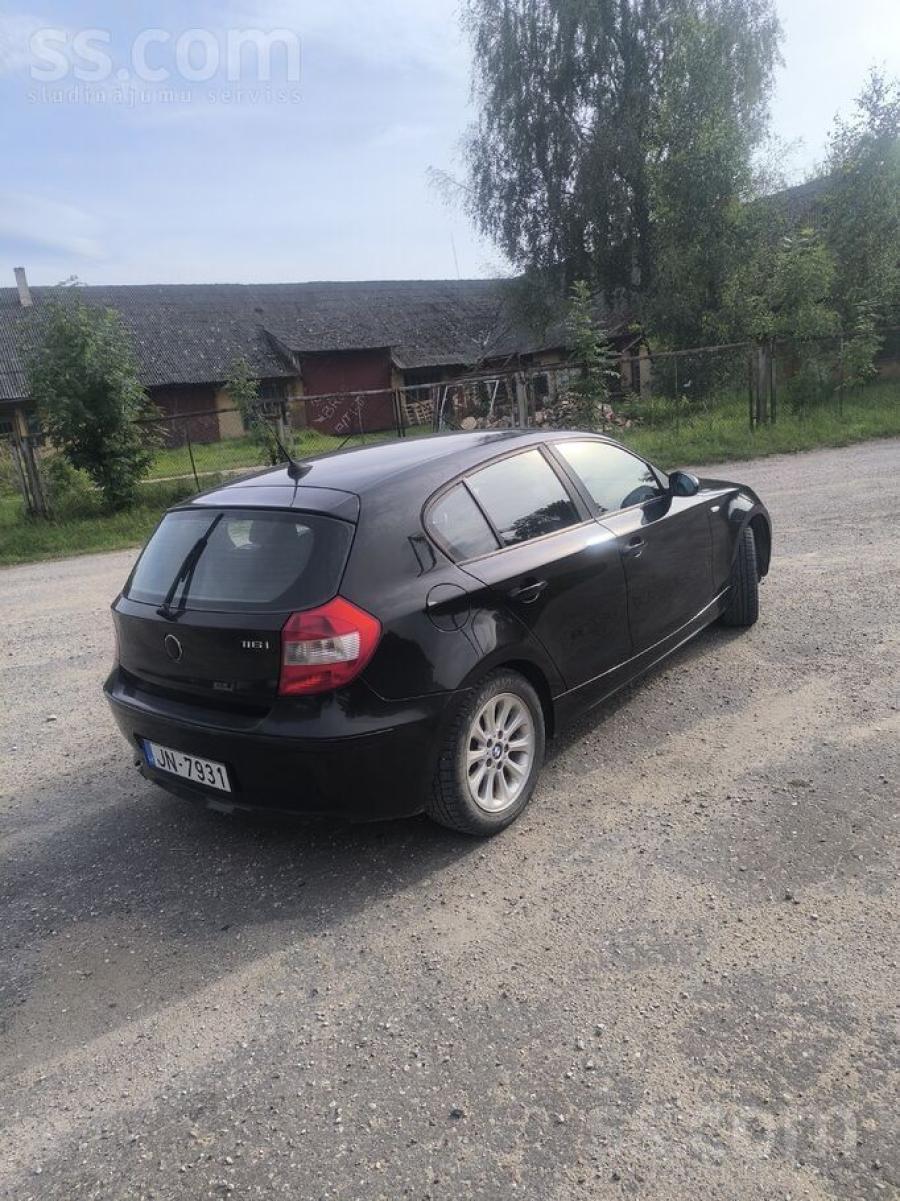 Melns BMW 116 2005 Talsi, ar dzinēja tilpumu 1.60 L un nobraukumu 226 tūkst. km par 2000 €, foto 4 vietnē AUTOMOTO.COM.LV