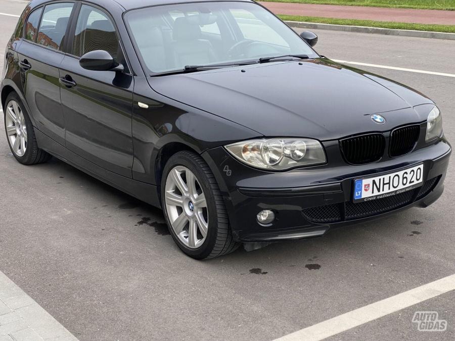 Black BMW 116 2006 in Klaipeda, with an engine capacity of 1.60 L and mileage of 289 thousand km for 3399 €, photo 1 on AUTOMOTO.COM.LV