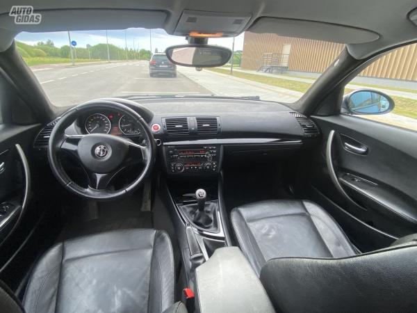 Black BMW 116 2006 in Klaipeda, with an engine capacity of 1.60 L and mileage of 289 thousand km for 3399 €, photo 9 on AUTOMOTO.COM.LV