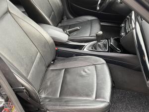 Black BMW 116 2006 in Klaipeda, with an engine capacity of 1.60 L and mileage of 289 thousand km for 3399 €, photo 13 on AUTOMOTO.COM.LV