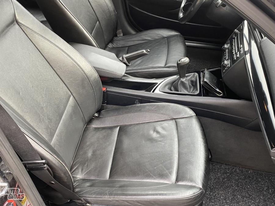 Black BMW 116 2006 in Klaipeda, with an engine capacity of 1.60 L and mileage of 289 thousand km for 3399 €, photo 13 on AUTOMOTO.COM.LV