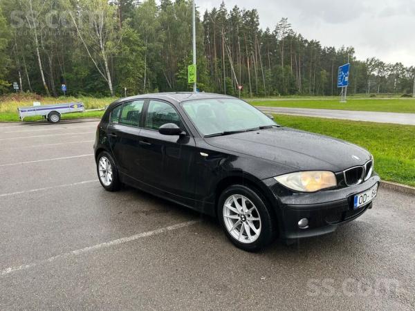 Черный БМВ 116 2006 в Рига, объемом двигателя 1.60 л и пробегом 231 тыс. км за 2100 €, фото 3 на AUTOMOTO.COM.LV