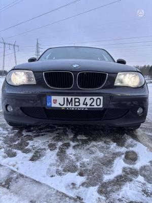 Black BMW 116 2007 in Siauliai, with an engine capacity of 1.60 L and mileage of 378 thousand km for 2900 €, photo 10 on AUTOMOTO.COM.LV