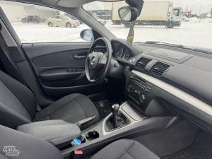 Melns BMW 116 2007 Kauņa, ar dzinēja tilpumu 2.00 L un nobraukumu 240 tūkst. km par 2150 €, foto 8 vietnē AUTOMOTO.COM.LV