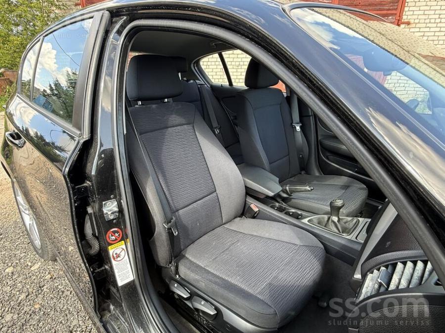 Melns BMW 116 2007 Ludza, ar dzinēja tilpumu 1.60 L un nobraukumu 210 tūkst. km par 3350 €, foto 20 vietnē AUTOMOTO.COM.LV