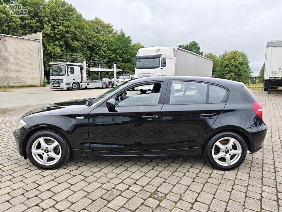Black BMW 116 2007 in Marijampole, with an engine capacity of 1.60 L and mileage of 215 thousand km for 2650 €, photo 6 on AUTOMOTO.COM.LV