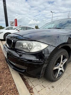 Black BMW 116 2007 in Riga, with an engine capacity of 1.60 L and mileage of 178 thousand km for 2975 €, photo 6 on AUTOMOTO.COM.LV