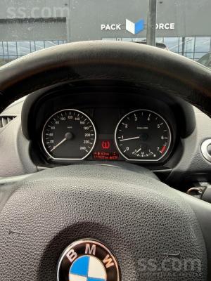 Black BMW 116 2007 in Riga, with an engine capacity of 1.60 L and mileage of 178 thousand km for 2975 €, photo 11 on AUTOMOTO.COM.LV