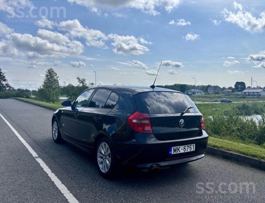 Melns BMW 116 2007 Ogre, ar dzinēja tilpumu 1.60 L un nobraukumu 225 tūkst. km par 2200 €, foto 5 vietnē AUTOMOTO.COM.LV