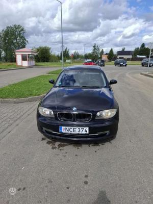 Melns BMW 116 2007 Panevēža, ar dzinēja tilpumu 1.60 L un nobraukumu 275 tūkst. km par 1950 €, foto 5 vietnē AUTOMOTO.COM.LV