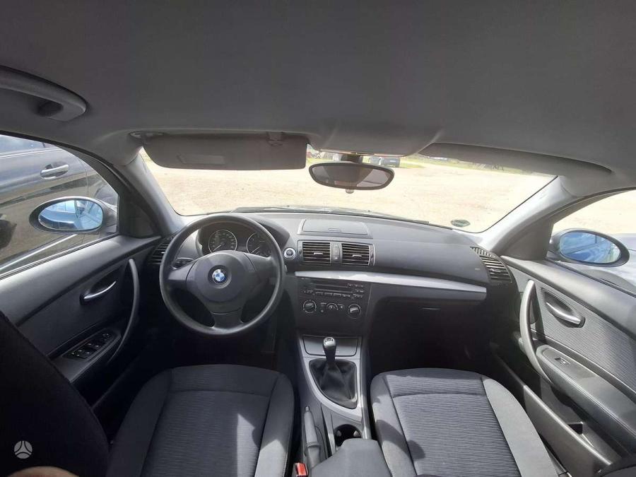 Melns BMW 116 2007 Panevēža, ar dzinēja tilpumu 1.60 L un nobraukumu 275 tūkst. km par 1950 €, foto 6 vietnē AUTOMOTO.COM.LV
