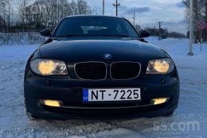 Black BMW 116 2008 in Riga, with an engine capacity of 1.60 L and mileage of 300 thousand km for 3550 €, photo 3 on AUTOMOTO.COM.LV