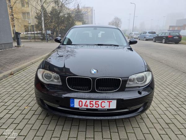 Melns BMW 116 2008 Kauņa, ar dzinēja tilpumu 1.60 L un nobraukumu 260 tūkst. km par 3200 €, foto 10 vietnē AUTOMOTO.COM.LV