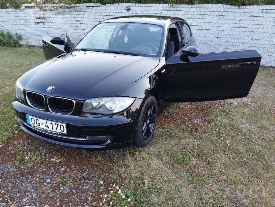 Melns BMW 116 2008 Bauska, ar dzinēja tilpumu 1.60 L un nobraukumu 235 tūkst. km par 3150 €, foto 9 vietnē AUTOMOTO.COM.LV