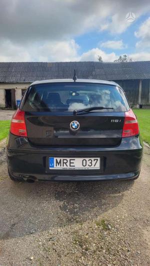 Melns BMW 116 2008 Marijampole, ar dzinēja tilpumu 1.60 L un nobraukumu 166 tūkst. km par 3900 €, foto 5 vietnē AUTOMOTO.COM.LV