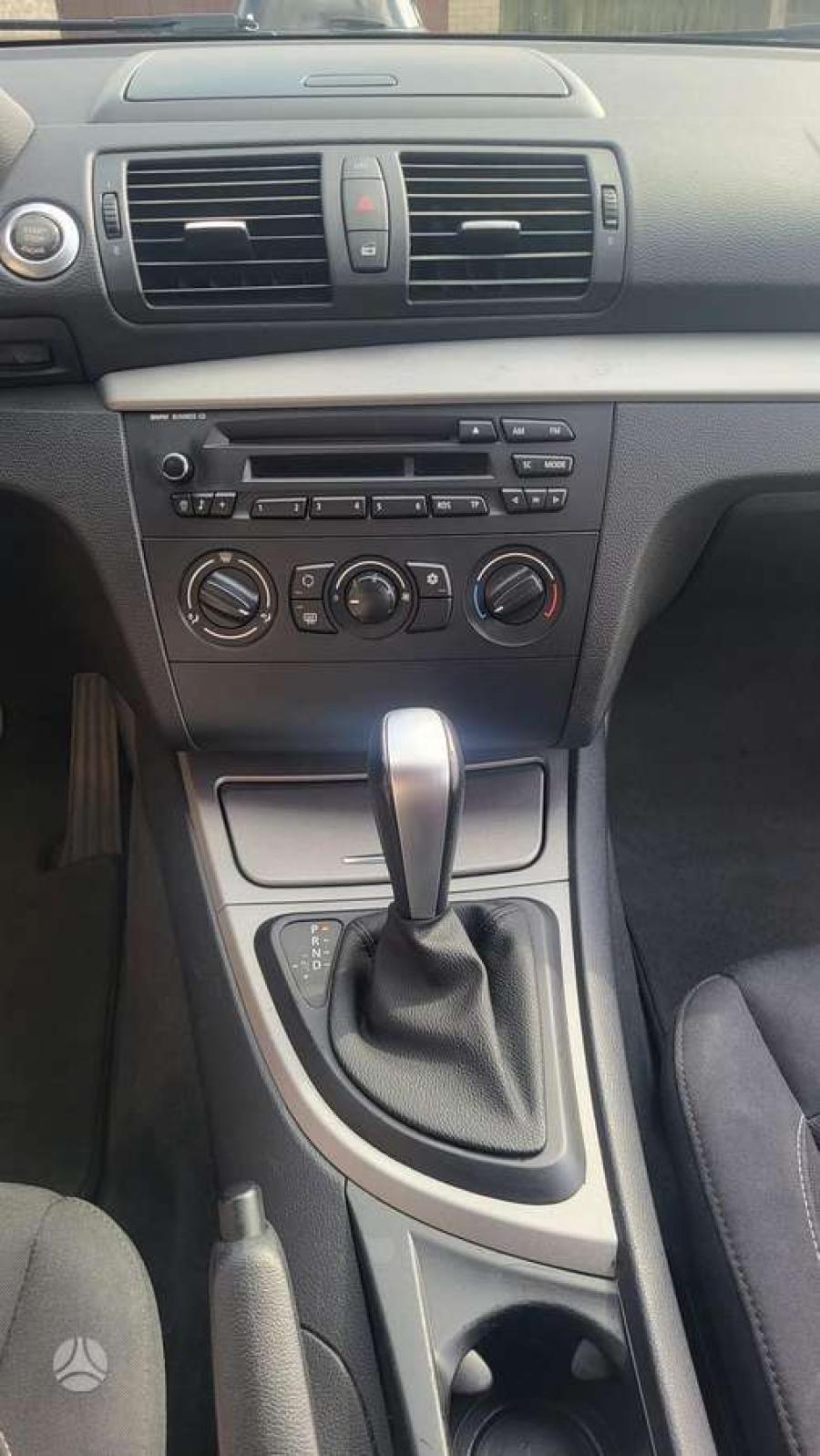 Melns BMW 116 2008 Marijampole, ar dzinēja tilpumu 1.60 L un nobraukumu 166 tūkst. km par 3900 €, foto 8 vietnē AUTOMOTO.COM.LV