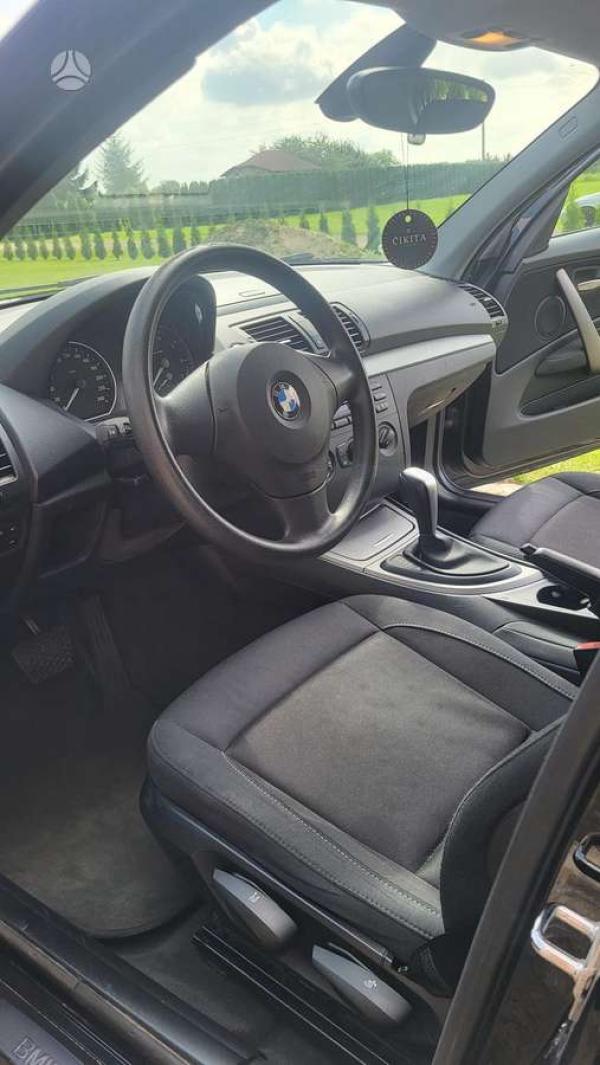 Melns BMW 116 2008 Marijampole, ar dzinēja tilpumu 1.60 L un nobraukumu 166 tūkst. km par 3900 €, foto 9 vietnē AUTOMOTO.COM.LV