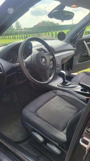 Melns BMW 116 2008 Marijampole, ar dzinēja tilpumu 1.60 L un nobraukumu 166 tūkst. km par 3900 €, foto 10 vietnē AUTOMOTO.COM.LV