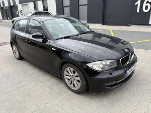 Melns BMW 116 2008 Viļņa, ar dzinēja tilpumu 1.60 L un nobraukumu 123 tūkst. km par 1900 €, foto 4 vietnē AUTOMOTO.COM.LV
