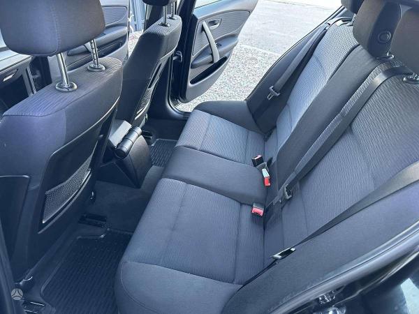Black BMW 116 2008 in Klaipeda, with an engine capacity of 1.60 L and mileage of 215 thousand km for 1600 €, photo 6 on AUTOMOTO.COM.LV