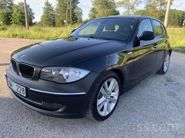 Black BMW 116 2009 in Ogre, with an engine capacity of 2.00 L and mileage of 108 thousand km for 2670 €, photo 3 on AUTOMOTO.COM.LV