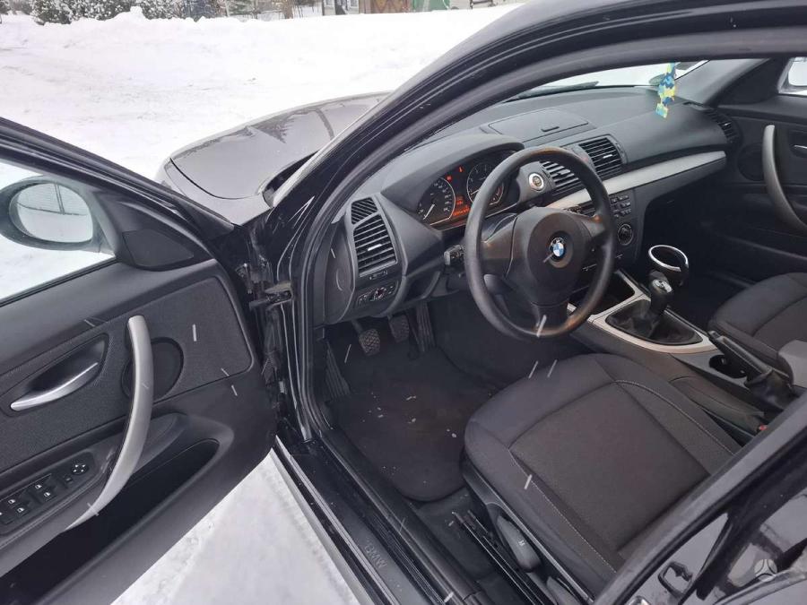 Melns BMW 116 2009 Rokiškis, ar dzinēja tilpumu 1.60 L un nobraukumu 230 tūkst. km par 1900 €, foto 11 vietnē AUTOMOTO.COM.LV