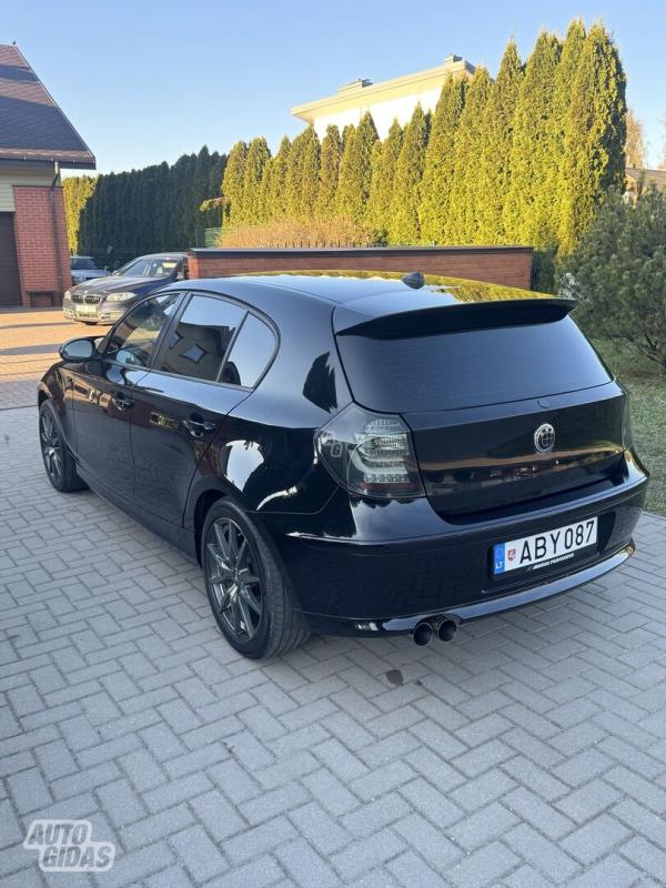 Melns BMW 116 2009 Kauņa, ar dzinēja tilpumu 1.60 L un nobraukumu 146 tūkst. km par 4199 €, foto 5 vietnē AUTOMOTO.COM.LV