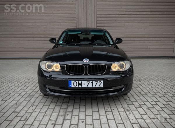 Melns BMW 116 2009 Jelgava, ar dzinēja tilpumu 2.00 L un nobraukumu 241 tūkst. km par 4350 €, foto 2 vietnē AUTOMOTO.COM.LV