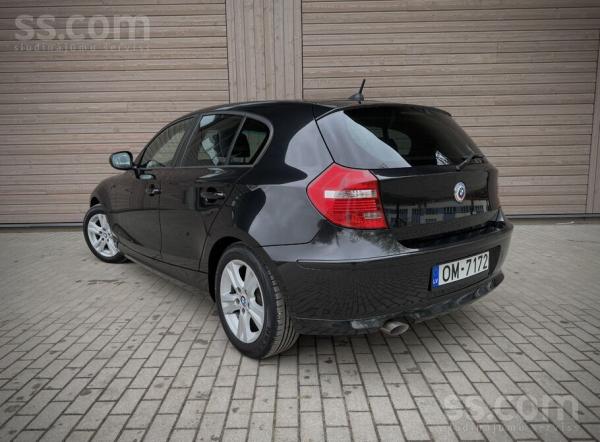 Melns BMW 116 2009 Jelgava, ar dzinēja tilpumu 2.00 L un nobraukumu 241 tūkst. km par 4350 €, foto 4 vietnē AUTOMOTO.COM.LV