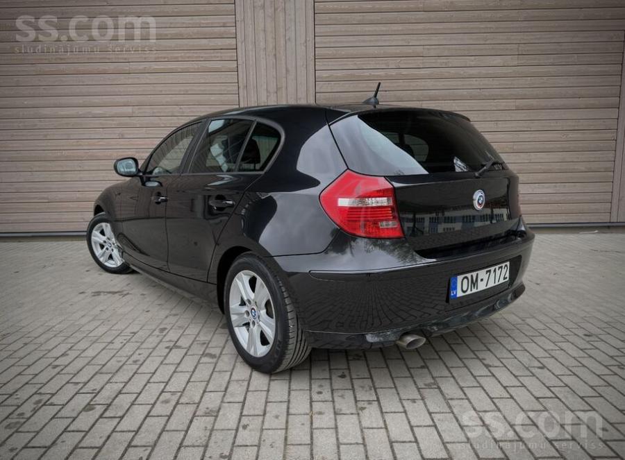 Melns BMW 116 2009 Jelgava, ar dzinēja tilpumu 2.00 L un nobraukumu 241 tūkst. km par 4350 €, foto 5 vietnē AUTOMOTO.COM.LV