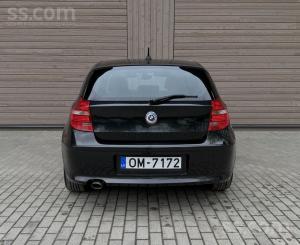 Melns BMW 116 2009 Jelgava, ar dzinēja tilpumu 2.00 L un nobraukumu 241 tūkst. km par 4350 €, foto 6 vietnē AUTOMOTO.COM.LV