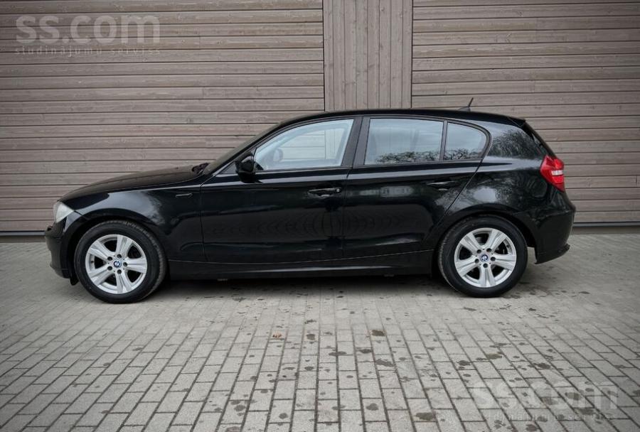 Melns BMW 116 2009 Jelgava, ar dzinēja tilpumu 2.00 L un nobraukumu 241 tūkst. km par 4350 €, foto 9 vietnē AUTOMOTO.COM.LV