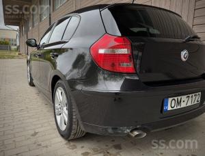 Melns BMW 116 2009 Jelgava, ar dzinēja tilpumu 2.00 L un nobraukumu 241 tūkst. km par 4350 €, foto 10 vietnē AUTOMOTO.COM.LV