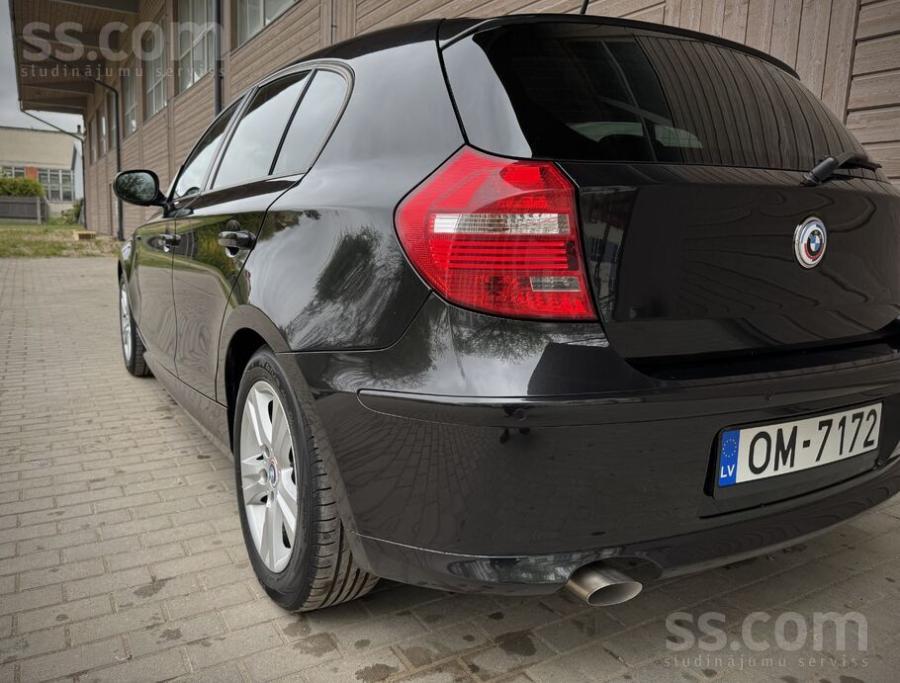 Melns BMW 116 2009 Jelgava, ar dzinēja tilpumu 2.00 L un nobraukumu 241 tūkst. km par 4350 €, foto 10 vietnē AUTOMOTO.COM.LV
