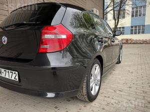 Melns BMW 116 2009 Jelgava, ar dzinēja tilpumu 2.00 L un nobraukumu 241 tūkst. km par 4350 €, foto 11 vietnē AUTOMOTO.COM.LV
