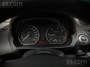 Melns BMW 116 2009 Jelgava, ar dzinēja tilpumu 2.00 L un nobraukumu 241 tūkst. km par 4350 €, foto 20 vietnē AUTOMOTO.COM.LV