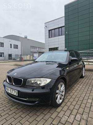 Black BMW 116 2009 in Tukums, with an engine capacity of 1.60 L and mileage of 278 thousand km for 1990 €, photo  on AUTOMOTO.COM.LV