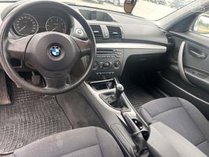 Black BMW 116 2009 in Kaunas, with an engine capacity of 2.00 L and mileage of 299 thousand km for 2200 €, photo 7 on AUTOMOTO.COM.LV