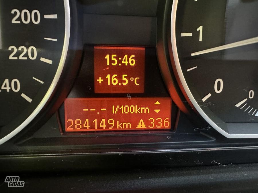 Melns BMW 116 2009 Viļņa, ar dzinēja tilpumu 2.00 L un nobraukumu 284 tūkst. km par 3800 €, foto 14 vietnē AUTOMOTO.COM.LV