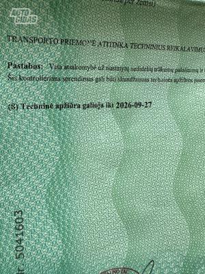 Melns BMW 116 2009 Viļņa, ar dzinēja tilpumu 2.00 L un nobraukumu 284 tūkst. km par 3800 €, foto 15 vietnē AUTOMOTO.COM.LV